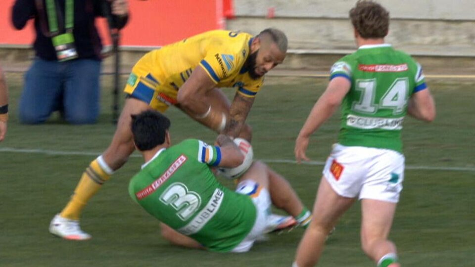 'Just put the ball down': Raiders star Matt Timoko's 'embarrassing ...